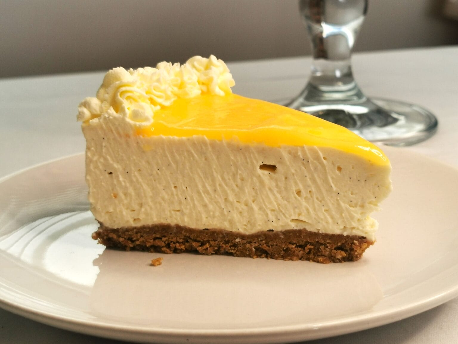 No-Bake Lemon Curd Cheesecake - British Eats